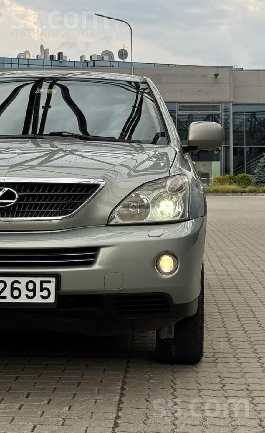 Zils Lexus RX 2007 Rīga, ar dzinēja tilpumu 3.30 L un nobraukumu 381 tūkst. km par 3900 €, foto 31 vietnē AUTOMOTO.COM.LV