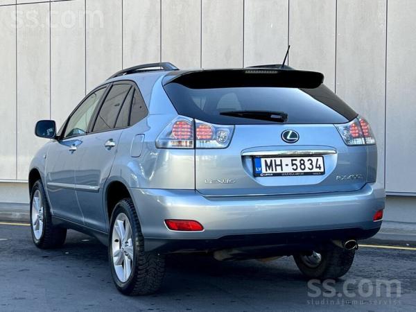 Blue Lexus RX 2008 in Riga, with an engine capacity of 3.30 L and mileage of 262 thousand km for 5000 €, photo 3 on AUTOMOTO.COM.LV