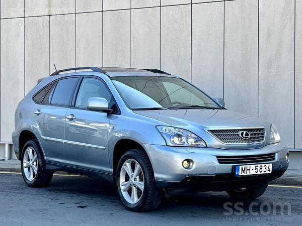 Blue Lexus RX 2008 in Riga, with an engine capacity of 3.30 L and mileage of 262 thousand km for 5000 €, photo 6 on AUTOMOTO.COM.LV