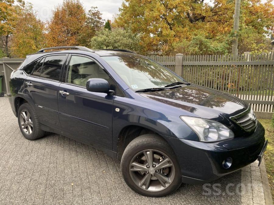 Blue Lexus RX 2008 in Jurmala, with an engine capacity of 3.30 L and mileage of 290 thousand km for 7500 €, photo 1 on AUTOMOTO.COM.LV