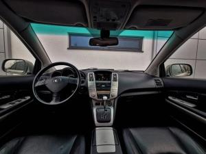 Blue Lexus RX 2008 in Riga, with an engine capacity of 3.30 L and mileage of 309 thousand km for 6190 €, photo 5 on AUTOMOTO.COM.LV