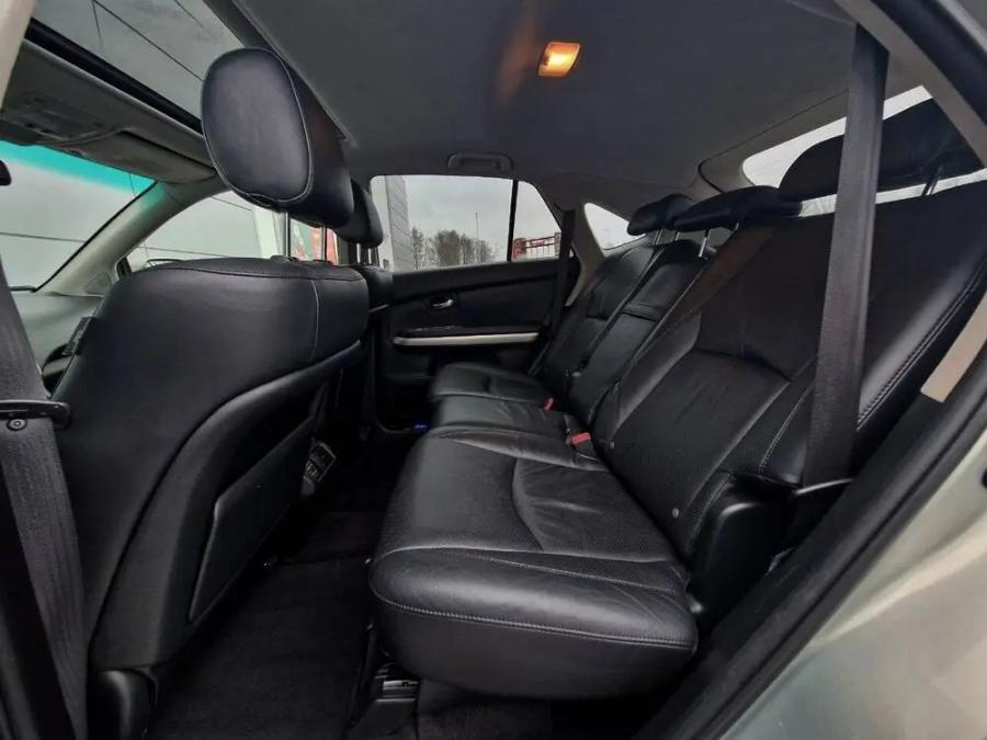 Blue Lexus RX 2008 in Riga, with an engine capacity of 3.30 L and mileage of 309 thousand km for 6190 €, photo 8 on AUTOMOTO.COM.LV