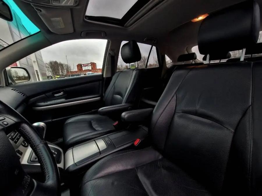Blue Lexus RX 2008 in Riga, with an engine capacity of 3.30 L and mileage of 309 thousand km for 6190 €, photo 25 on AUTOMOTO.COM.LV