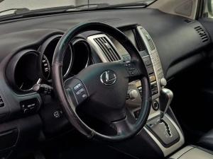 Blue Lexus RX 2008 in Riga, with an engine capacity of 3.30 L and mileage of 309 thousand km for 6190 €, photo 31 on AUTOMOTO.COM.LV