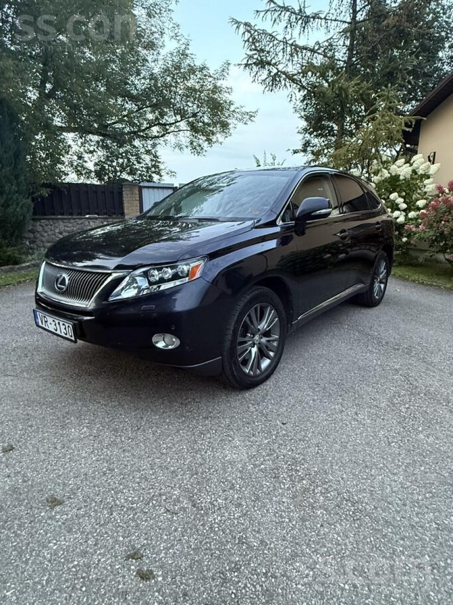 Zils Lexus RX 2010 Daugavpils, ar dzinēja tilpumu 3.50 L un nobraukumu 379 tūkst. km par 10500 €, foto 1 vietnē AUTOMOTO.COM.LV