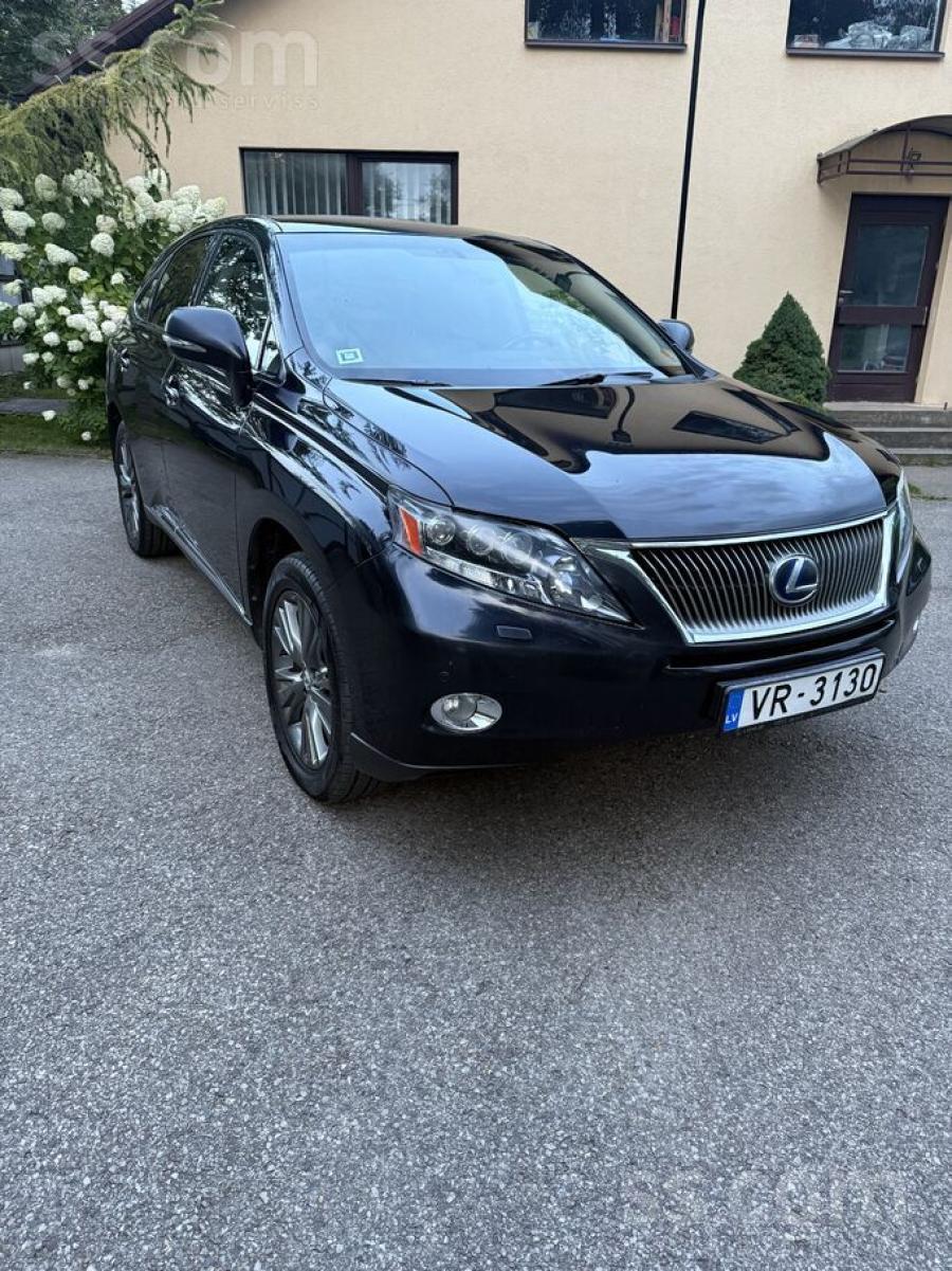 Zils Lexus RX 2010 Daugavpils, ar dzinēja tilpumu 3.50 L un nobraukumu 379 tūkst. km par 10500 €, foto 4 vietnē AUTOMOTO.COM.LV