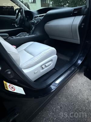 Zils Lexus RX 2010 Daugavpils, ar dzinēja tilpumu 3.50 L un nobraukumu 379 tūkst. km par 10500 €, foto 10 vietnē AUTOMOTO.COM.LV