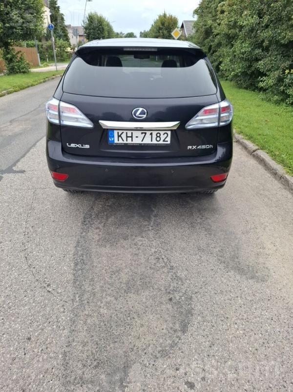 Zils Lexus RX 2010 Rīga, ar dzinēja tilpumu 4.50 L un nobraukumu 202 tūkst. km par 13000 €, foto 4 vietnē AUTOMOTO.COM.LV