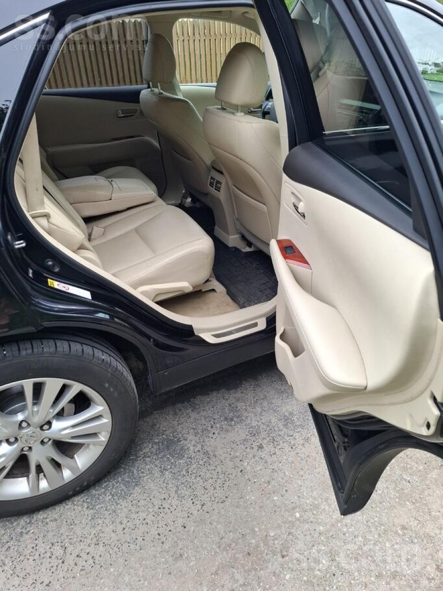 Синий Лексус РХ 2010 в Рига, объемом двигателя 4.50 л и пробегом 202 тыс. км за 13000 €, фото 9 на AUTOMOTO.COM.LV