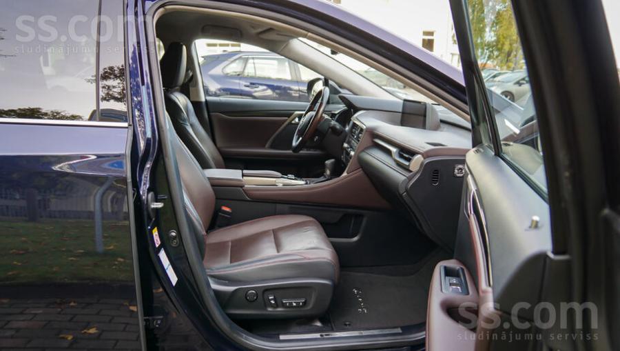 Zils Lexus RX 2016 Rīga, ar dzinēja tilpumu 3.50 L un nobraukumu 192 tūkst. km par 25950 €, foto 14 vietnē AUTOMOTO.COM.LV
