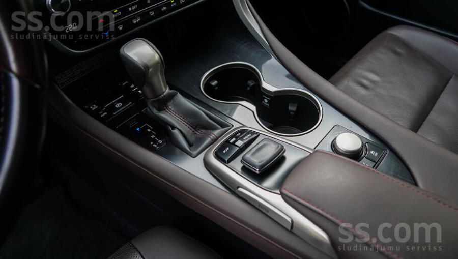 Zils Lexus RX 2016 Rīga, ar dzinēja tilpumu 3.50 L un nobraukumu 192 tūkst. km par 25950 €, foto 18 vietnē AUTOMOTO.COM.LV