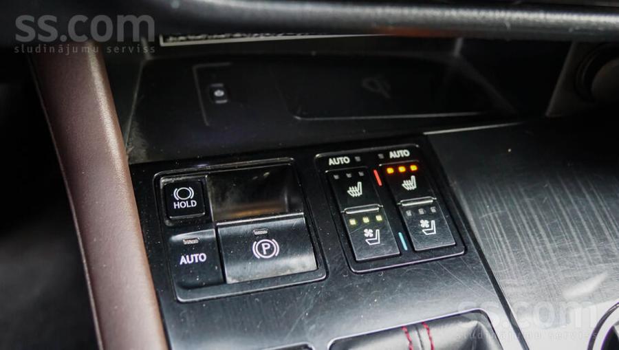 Zils Lexus RX 2016 Rīga, ar dzinēja tilpumu 3.50 L un nobraukumu 192 tūkst. km par 25950 €, foto 23 vietnē AUTOMOTO.COM.LV