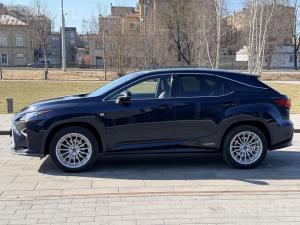 Blue Lexus RX 2017 in Riga, with an engine capacity of 3.50 L and mileage of 155 thousand km for 35900 €, photo 5 on AUTOMOTO.COM.LV