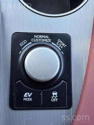 Blue Lexus RX 2017 in Riga, with an engine capacity of 3.50 L and mileage of 155 thousand km for 35900 €, photo 25 on AUTOMOTO.COM.LV