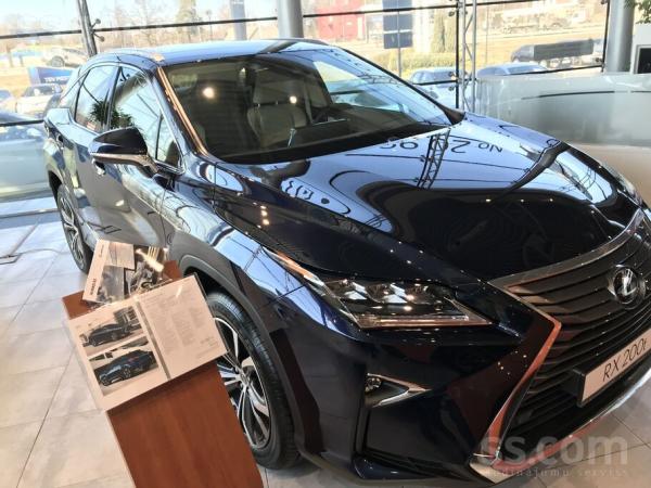 Zils Lexus RX 2018 Rīga, ar dzinēja tilpumu 2.00 L un nobraukumu 123 tūkst. km par 24900 €, foto 8 vietnē AUTOMOTO.COM.LV