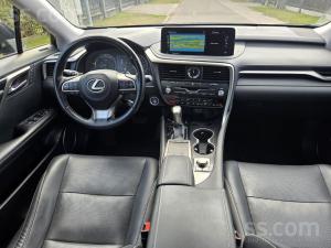 Blue Lexus RX 2021 in Jurmala, with an engine capacity of 3.50 L and mileage of 115 thousand km for 37990 €, photo 14 on AUTOMOTO.COM.LV
