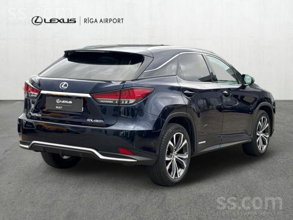 Blue Lexus RX 2021 in Riga, with an engine capacity of 3.50 L and mileage of 76 thousand km for 37900 €, photo 3 on AUTOMOTO.COM.LV