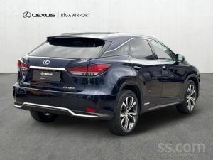 Zils Lexus RX 2021 Rīga, ar dzinēja tilpumu 3.50 L un nobraukumu 76 tūkst. km par 37900 €, foto 3 vietnē AUTOMOTO.COM.LV