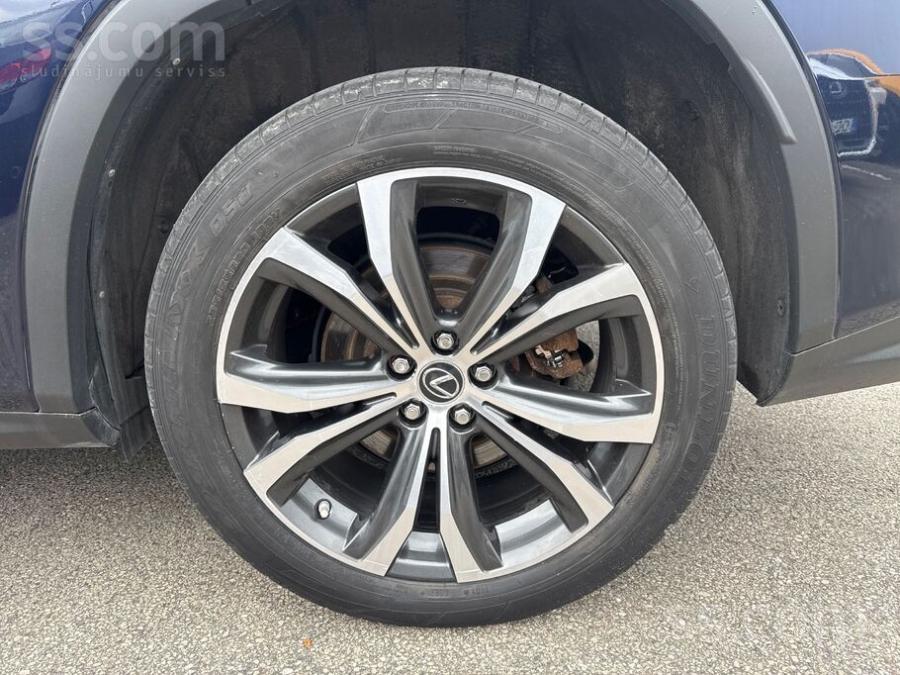 Zils Lexus RX 2021 Rīga, ar dzinēja tilpumu 3.50 L un nobraukumu 76 tūkst. km par 37900 €, foto 16 vietnē AUTOMOTO.COM.LV
