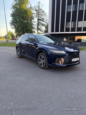 Blue Lexus RX 2023 in Johvi, with an engine capacity of 2.50 L and mileage of 39 thousand km for 56999 €, photo  on AUTOMOTO.COM.LV