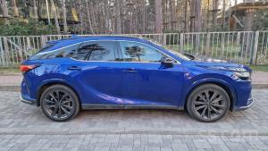 Zils Lexus RX 2023 Jūrmala, ar dzinēja tilpumu 2.50 L un nobraukumu 52 tūkst. km par 60900 €, foto 8 vietnē AUTOMOTO.COM.LV