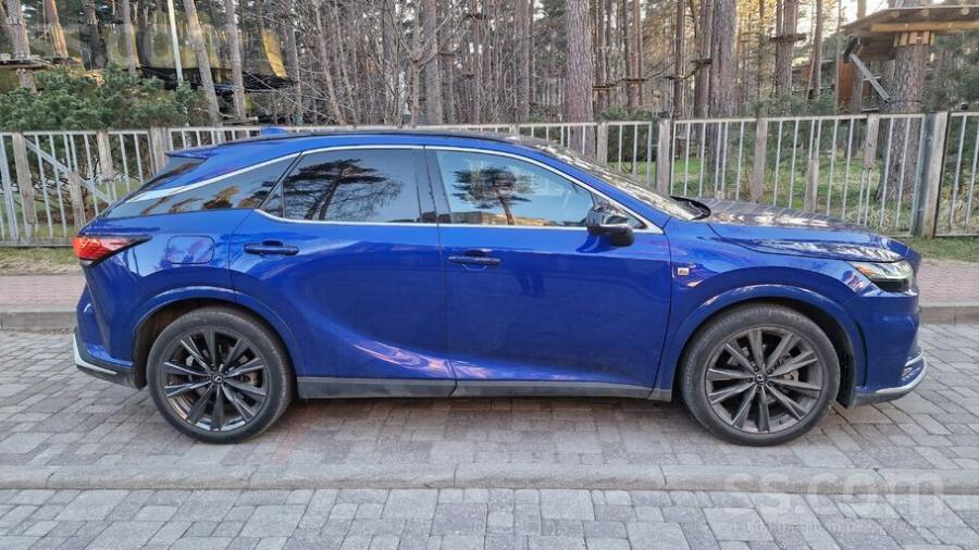 Zils Lexus RX 2023 Jūrmala, ar dzinēja tilpumu 2.50 L un nobraukumu 52 tūkst. km par 60900 €, foto 8 vietnē AUTOMOTO.COM.LV