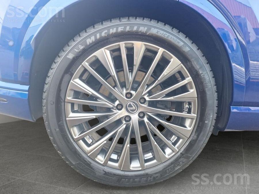 Zils Lexus RX 2023 Rīga, ar dzinēja tilpumu 2.40 L un nobraukumu 24 tūkst. km par 68900 €, foto 15 vietnē AUTOMOTO.COM.LV