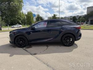 Blue Lexus RX 2024 in Riga, with an engine capacity of 2.50 L and mileage of 44 thousand km for 51900 €, photo 9 on AUTOMOTO.COM.LV