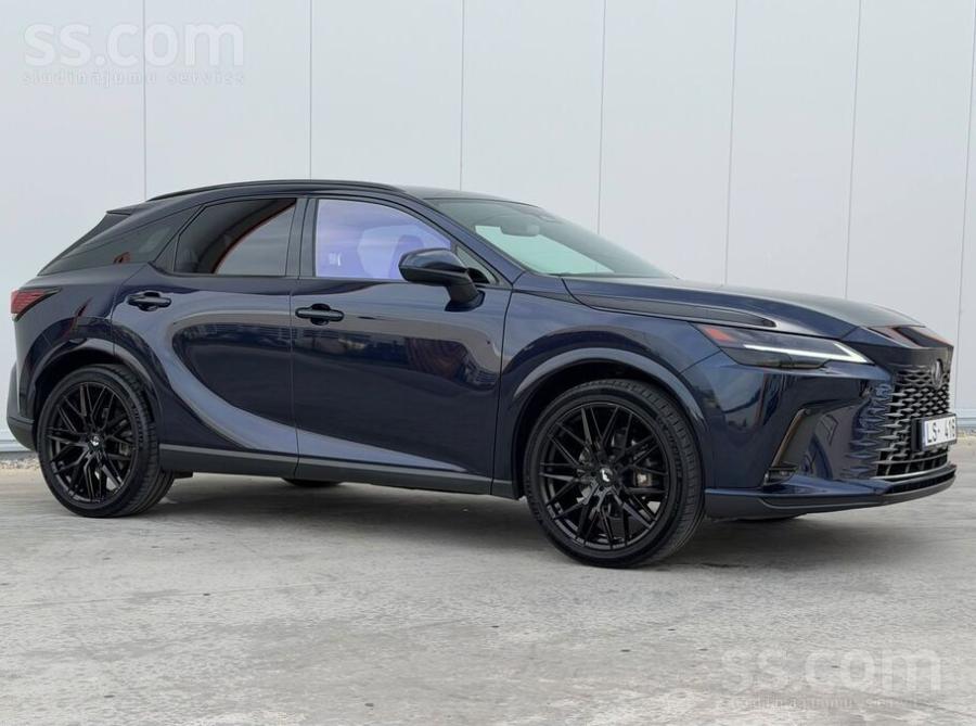 Zils Lexus RX 2024 Rīga, ar dzinēja tilpumu 2.40 L un nobraukumu 45 tūkst. km par 54700 €, foto 3 vietnē AUTOMOTO.COM.LV