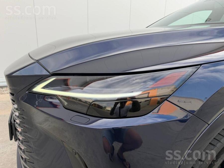 Zils Lexus RX 2024 Rīga, ar dzinēja tilpumu 2.40 L un nobraukumu 45 tūkst. km par 54700 €, foto 6 vietnē AUTOMOTO.COM.LV
