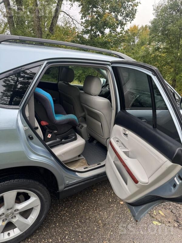 Zils Lexus RX 2006 Rēzekne, ar dzinēja tilpumu 3.00 L un nobraukumu 423 tūkst. km par 2750 €, foto 11 vietnē AUTOMOTO.COM.LV