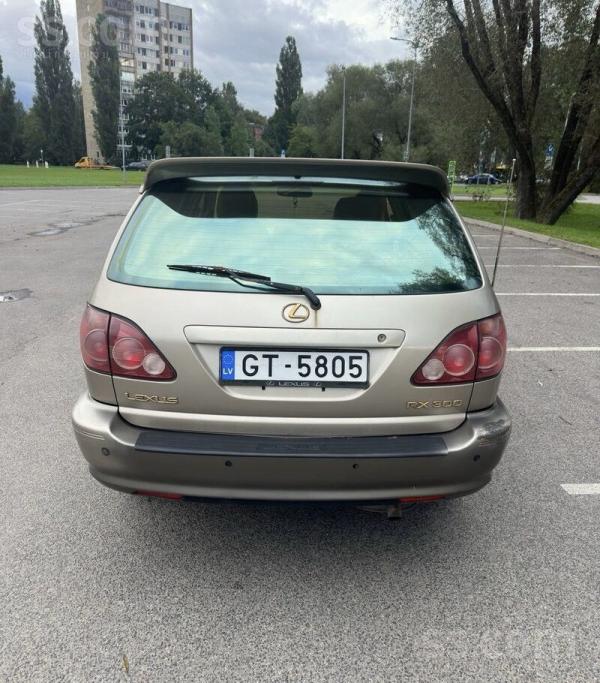 Brown Lexus RX 2000 in Riga, with an engine capacity of 3.00 L and mileage of 287 thousand km for 2150 €, photo 7 on AUTOMOTO.COM.LV
