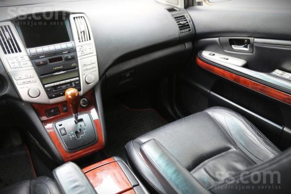 Brūns Lexus RX 2003 Rīga, ar dzinēja tilpumu 3.00 L un nobraukumu 267 tūkst. km par 2995 €, foto 8 vietnē AUTOMOTO.COM.LV