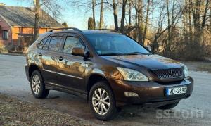 Brown Lexus RX 2004 in Daugavpils, with an engine capacity of 3.00 L and mileage of 401 thousand km for 2800 €, photo  on AUTOMOTO.COM.LV
