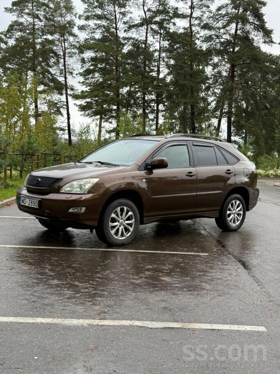 Brown Lexus RX 2004 in Daugavpils, with an engine capacity of 3.00 L and mileage of 402 thousand km for 2450 €, photo 10 on AUTOMOTO.COM.LV