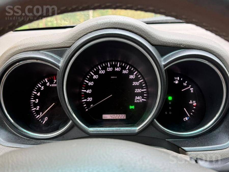Brown Lexus RX 2004 in Daugavpils, with an engine capacity of 3.00 L and mileage of 402 thousand km for 2450 €, photo 15 on AUTOMOTO.COM.LV