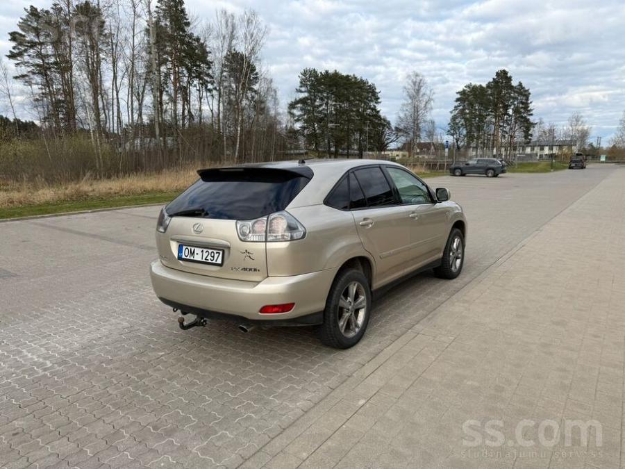 Brown Lexus RX 2007 in Riga, with an engine capacity of 3.30 L and mileage of 255 thousand km for 5350 €, photo 8 on AUTOMOTO.COM.LV