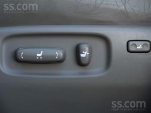 Brūns Lexus RX 2008 Rīga, ar dzinēja tilpumu 3.50 L un nobraukumu 253 tūkst. km par 4990 €, foto 15 vietnē AUTOMOTO.COM.LV
