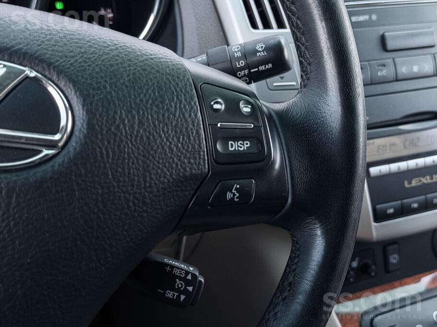 Brūns Lexus RX 2008 Rīga, ar dzinēja tilpumu 3.50 L un nobraukumu 253 tūkst. km par 4990 €, foto 26 vietnē AUTOMOTO.COM.LV