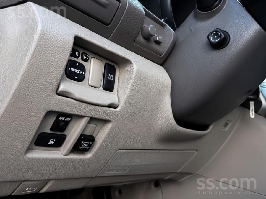 Brūns Lexus RX 2008 Rīga, ar dzinēja tilpumu 3.50 L un nobraukumu 253 tūkst. km par 4990 €, foto 27 vietnē AUTOMOTO.COM.LV