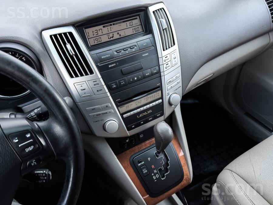 Brūns Lexus RX 2008 Rīga, ar dzinēja tilpumu 3.50 L un nobraukumu 253 tūkst. km par 4990 €, foto 29 vietnē AUTOMOTO.COM.LV