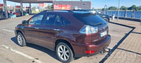 Brown Lexus RX 2008 in Riga, with an engine capacity of 3.50 L and mileage of 125 thousand km for 7000 €, photo 4 on AUTOMOTO.COM.LV