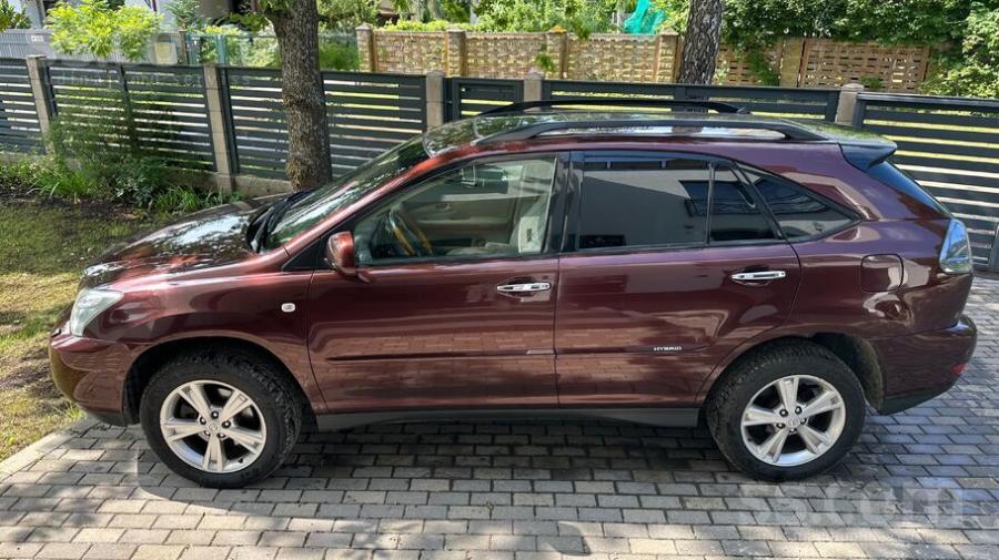 Brown Lexus RX 2008 in Riga, with an engine capacity of 4.00 L and mileage of 316 thousand km for 4750 €, photo 3 on AUTOMOTO.COM.LV