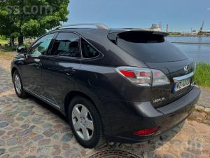 Brūns Lexus RX 2009 Rīga, ar dzinēja tilpumu 3.50 L un nobraukumu 180 tūkst. km par 11400 €, foto 5 vietnē AUTOMOTO.COM.LV