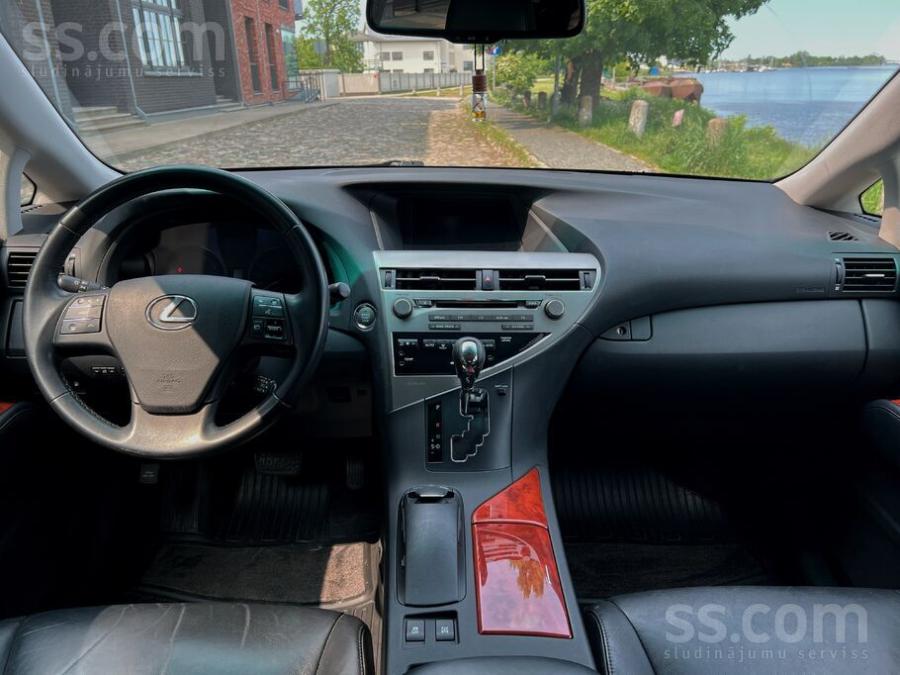 Brūns Lexus RX 2009 Rīga, ar dzinēja tilpumu 3.50 L un nobraukumu 180 tūkst. km par 11400 €, foto 11 vietnē AUTOMOTO.COM.LV