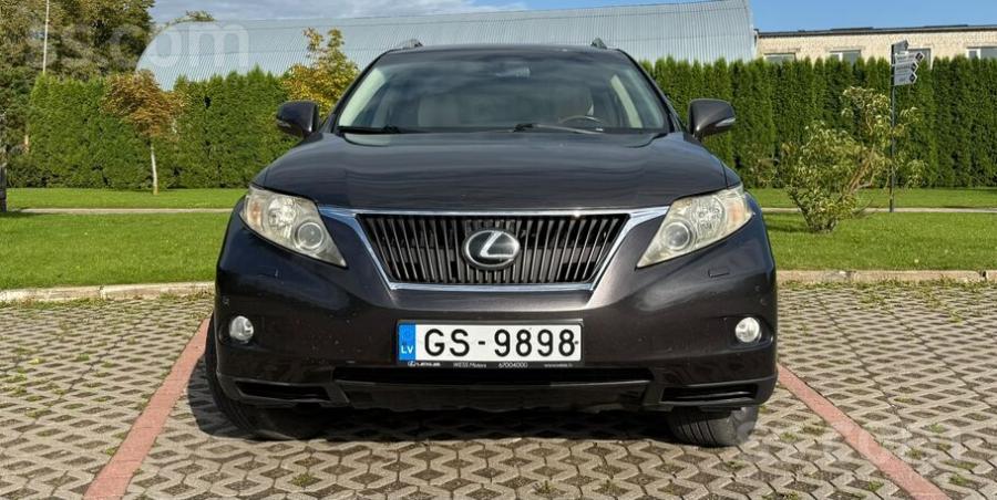 Brown Lexus RX 2009 in Riga, with an engine capacity of 3.50 L and mileage of 265 thousand km for 8100 €, photo 4 on AUTOMOTO.COM.LV
