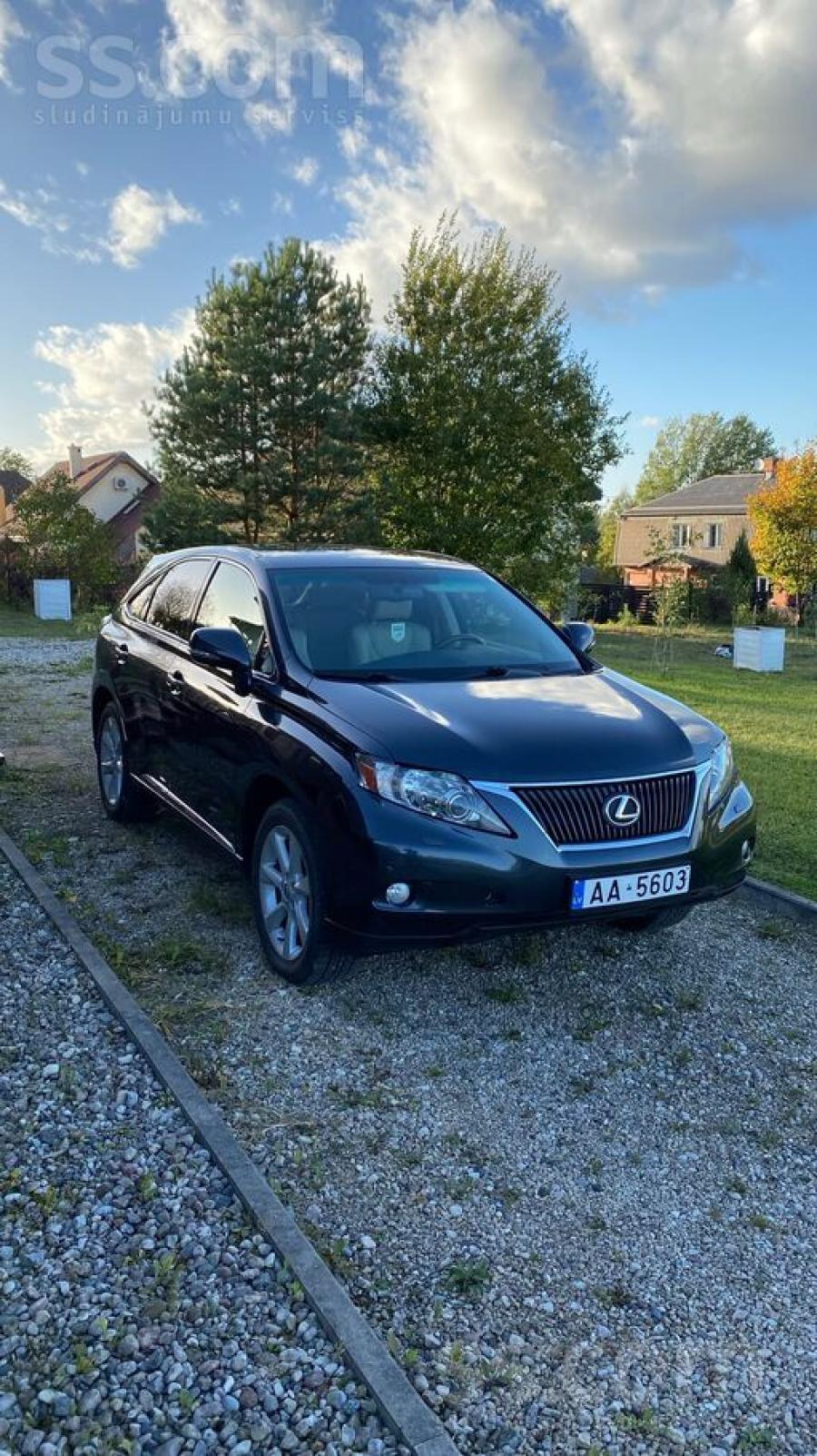 Brown Lexus RX 2009 in Riga, with an engine capacity of 3.50 L and mileage of 194 thousand km for 11000 €, photo 16 on AUTOMOTO.COM.LV