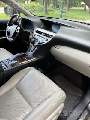 Brūns Lexus RX 2010 Rīga, ar dzinēja tilpumu 3.50 L un nobraukumu 257 tūkst. km par 9900 €, foto 7 vietnē AUTOMOTO.COM.LV