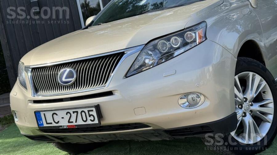 Brūns Lexus RX 2010 Rīga, ar dzinēja tilpumu 3.50 L un nobraukumu 215 tūkst. km par 9500 €, foto 4 vietnē AUTOMOTO.COM.LV