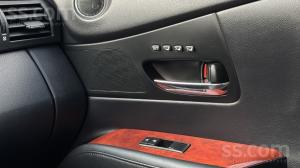 Brūns Lexus RX 2010 Rīga, ar dzinēja tilpumu 3.50 L un nobraukumu 215 tūkst. km par 9500 €, foto 19 vietnē AUTOMOTO.COM.LV